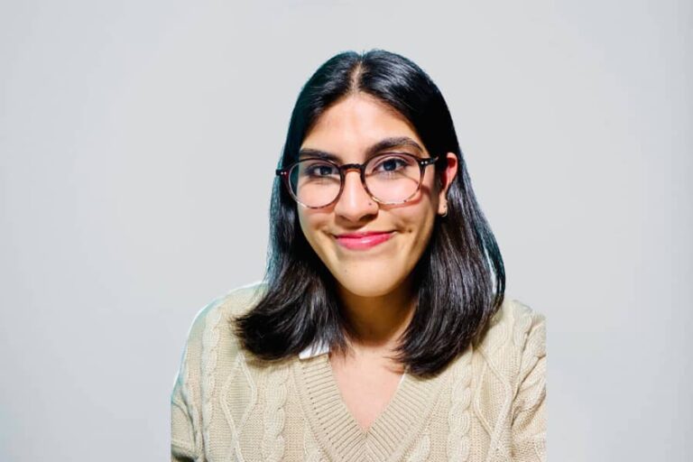 Daniela Ramírez – Cronicas